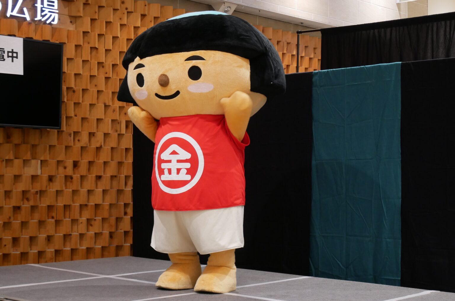 神奈川県の公式キャラクター「かながわキンタロウ」｜ゆるキャラ