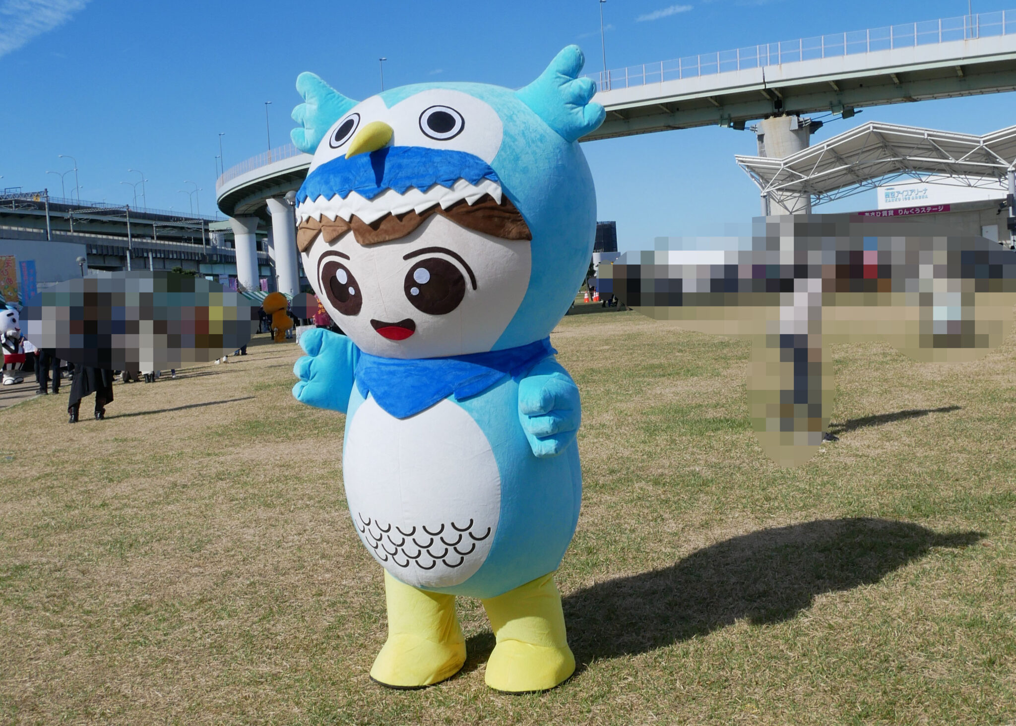 「Gula(グラ)」、「易易Momo」香港のゆるキャラ写真集｜ゆるキャラ